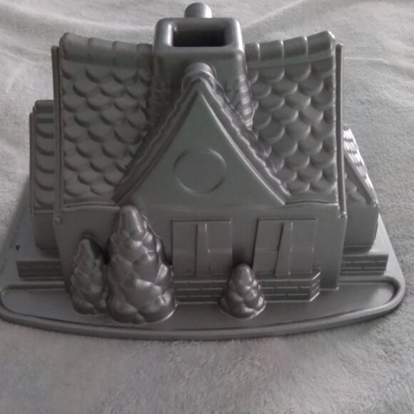 Nordic Ware | Kitchen | Gingerbread House Cake Pan | Poshmark